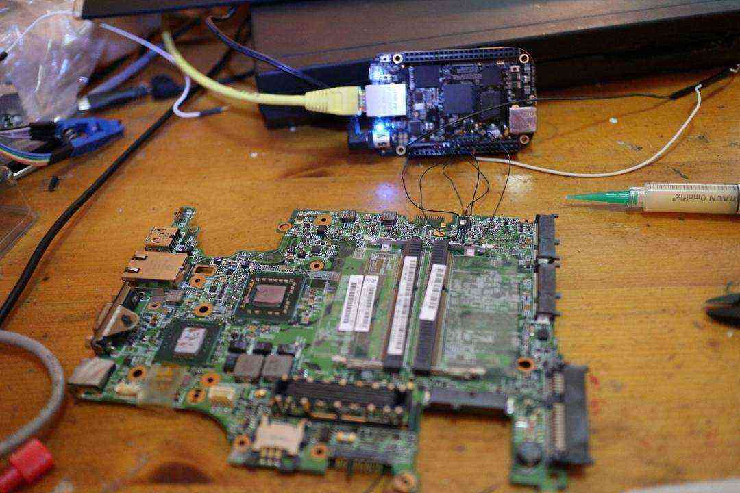 Πώς flashάρουμε το Lenovo Thinkpad X200 με Libreboot – Cerebrux